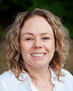 Jessica Knapp | Profiles | Faculty & Staff Directory | Seattle University