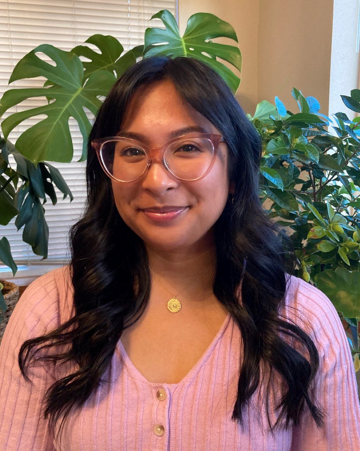 Stephanie Velasco, MNPL | Profiles | Faculty & Staff Directory ...